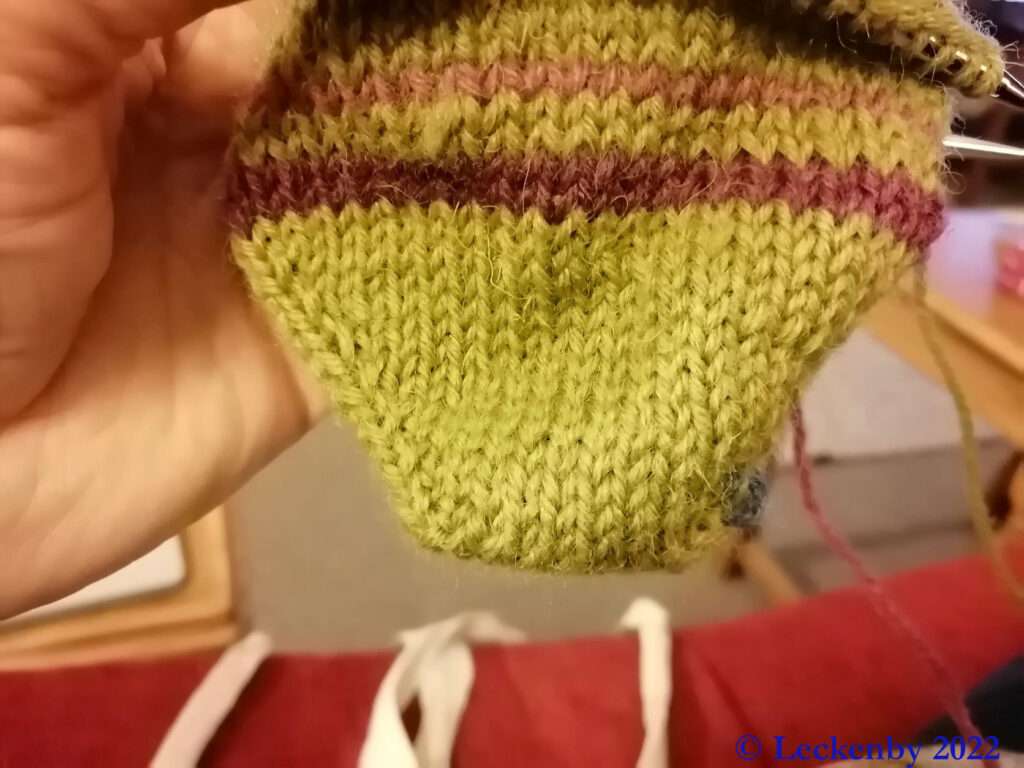 March Knitting Challenge 2022. | Narrowboat Oleanna