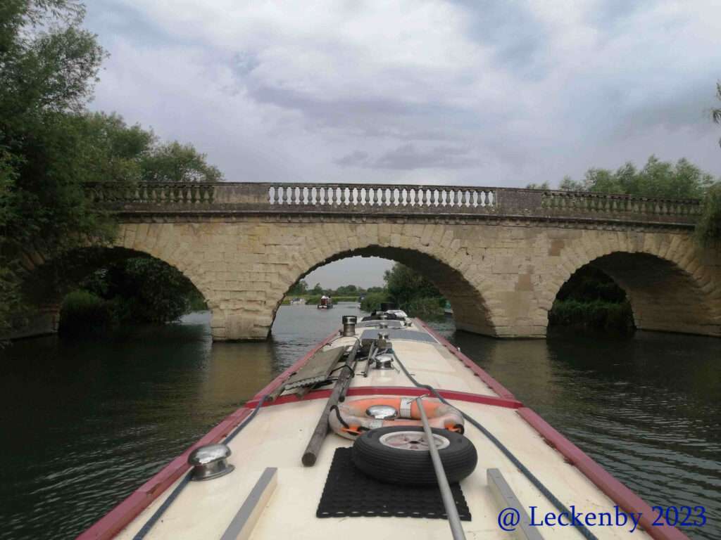 Nine Shades Of Blue. 8th July | Narrowboat Oleanna
